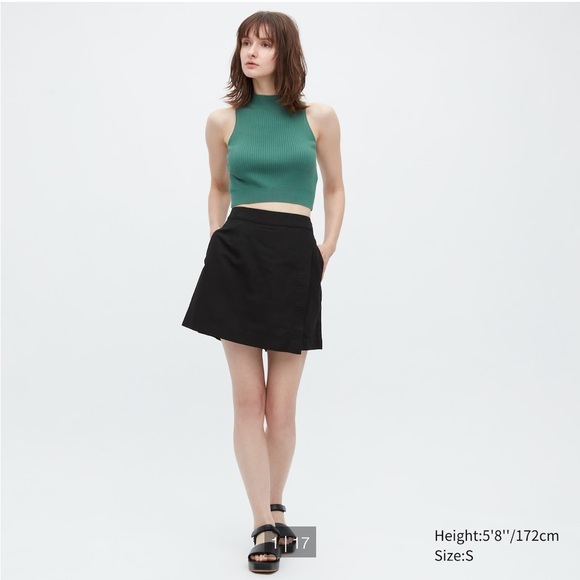 Uniqlo | Shorts | Uniqlo Black Skort | Poshmark